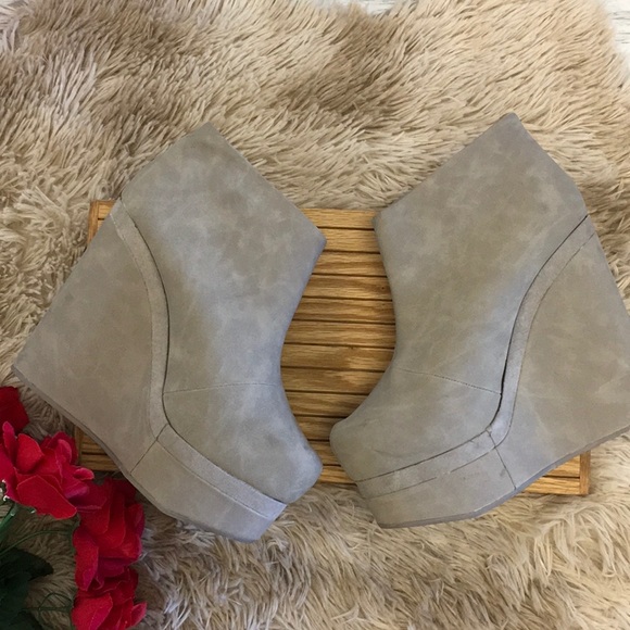 Divided | Shoes | Greyish Tan Platforms | Poshmark